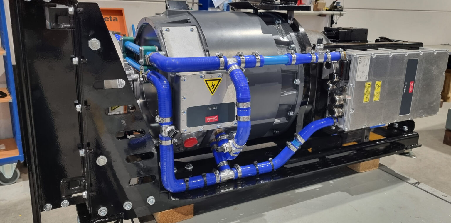 Cooling System for hydraulic power station